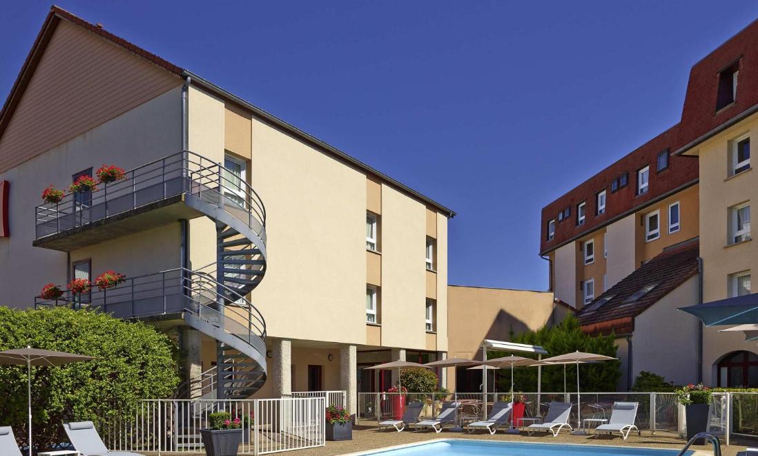 ibis Beaune Centre : Hôtel 3 étoiles avec piscine à Beaune